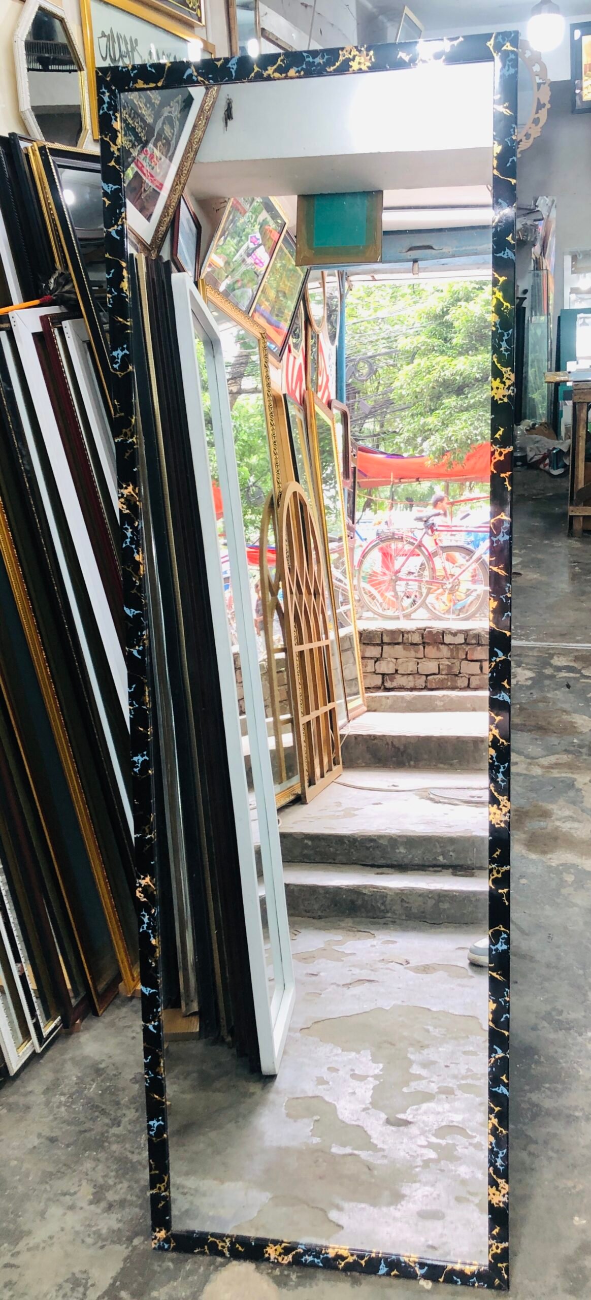 One Inch Fiver Frame Nasir Glass - ConstructionMart