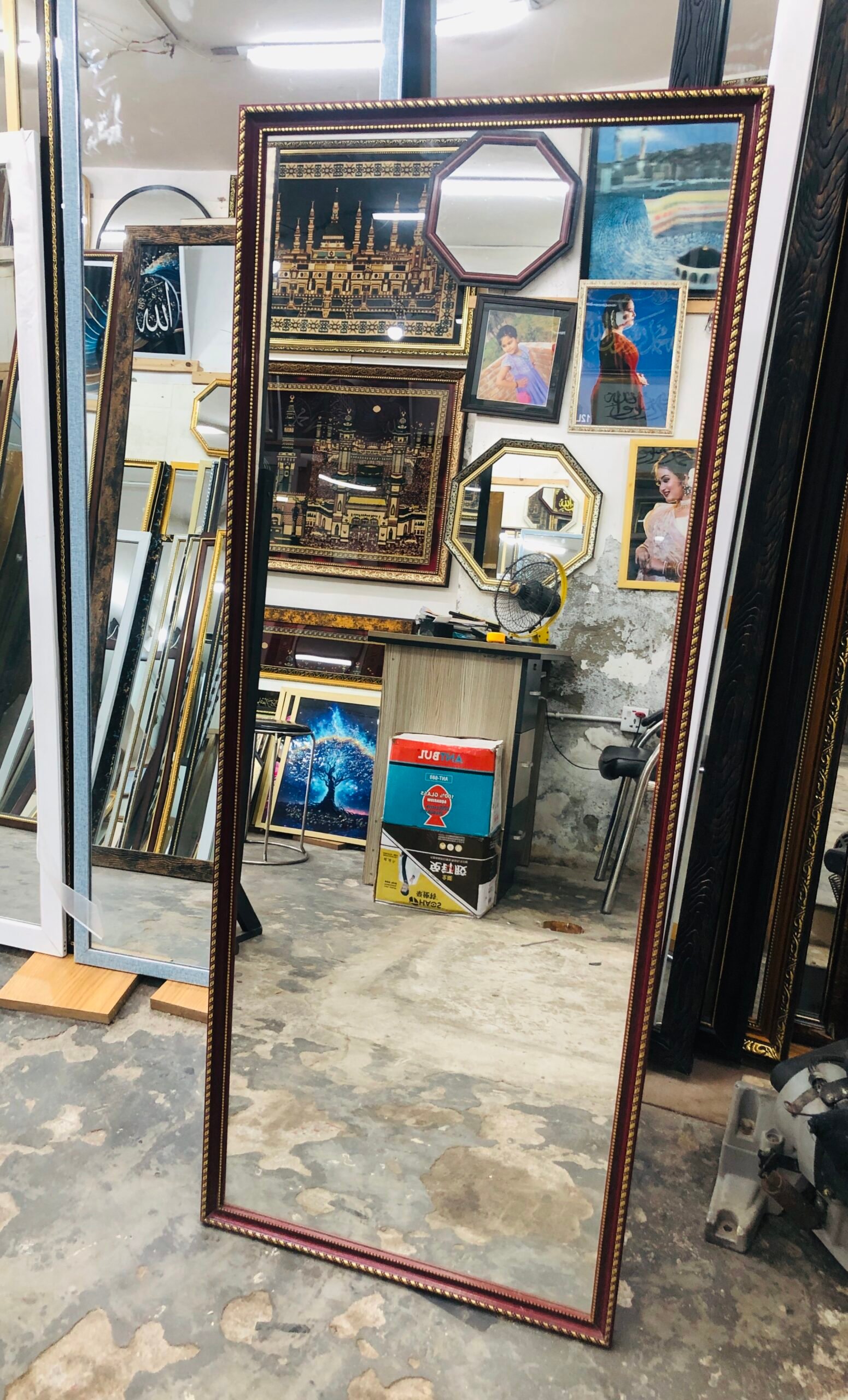 One Inch Fiver frame Nasir Glass - ConstructionMart