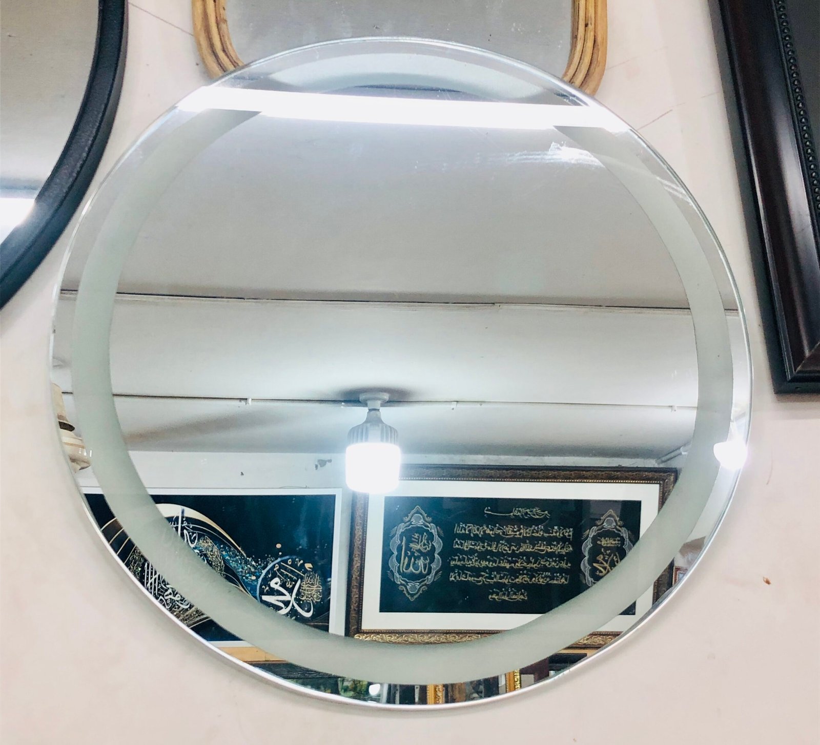 Round Nasir Glass - ConstructionMart