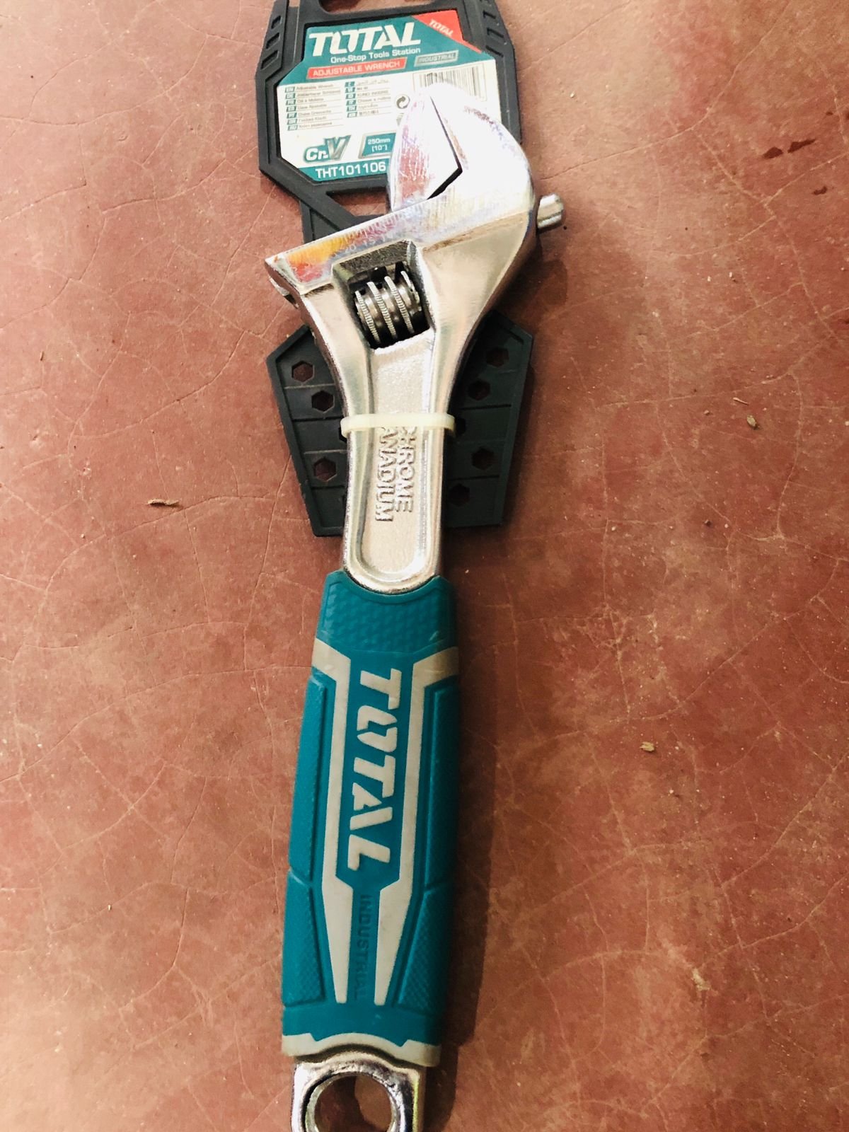 Adjustable Wrench - ConstructionMart