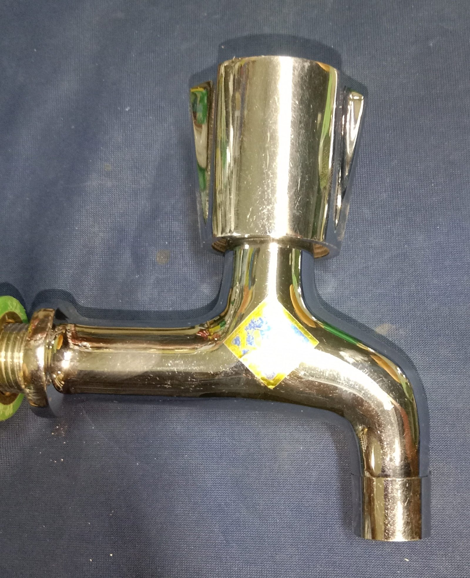 Lux heavy bib cock/Tap - ConstructionMart