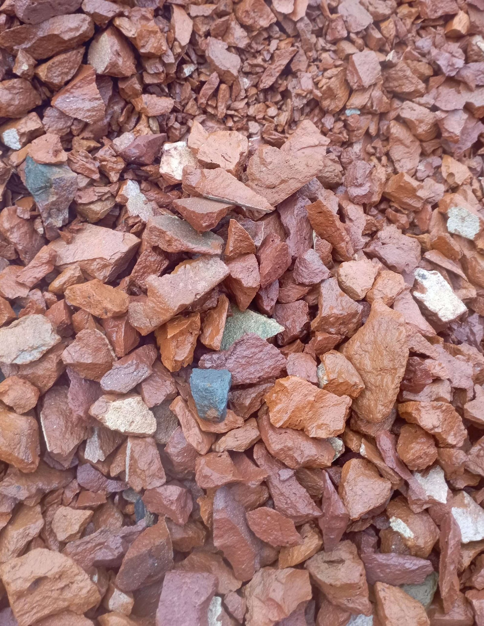 3/4 Foot Down Brick Chips - ConstructionMart