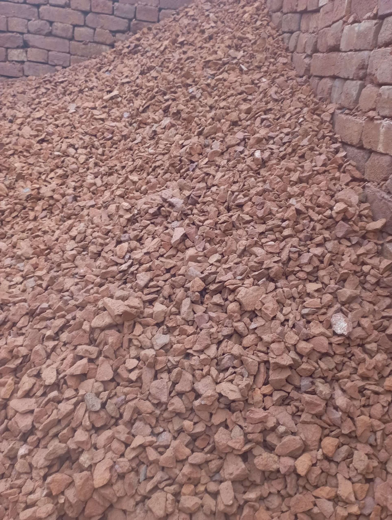 3/4 Foot Down Chips - ConstructionMart