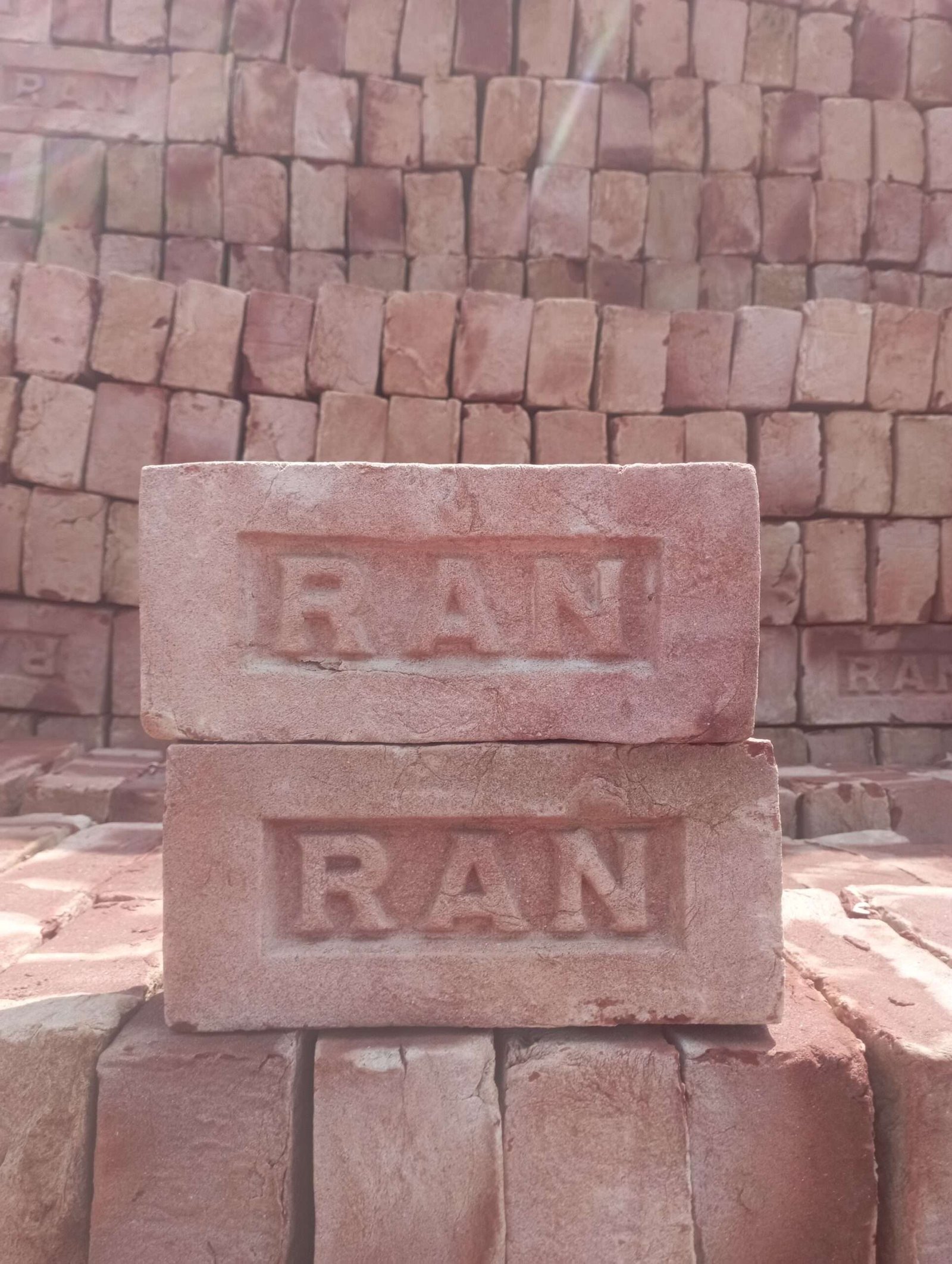 RAN picket Bricks - ConstructionMart