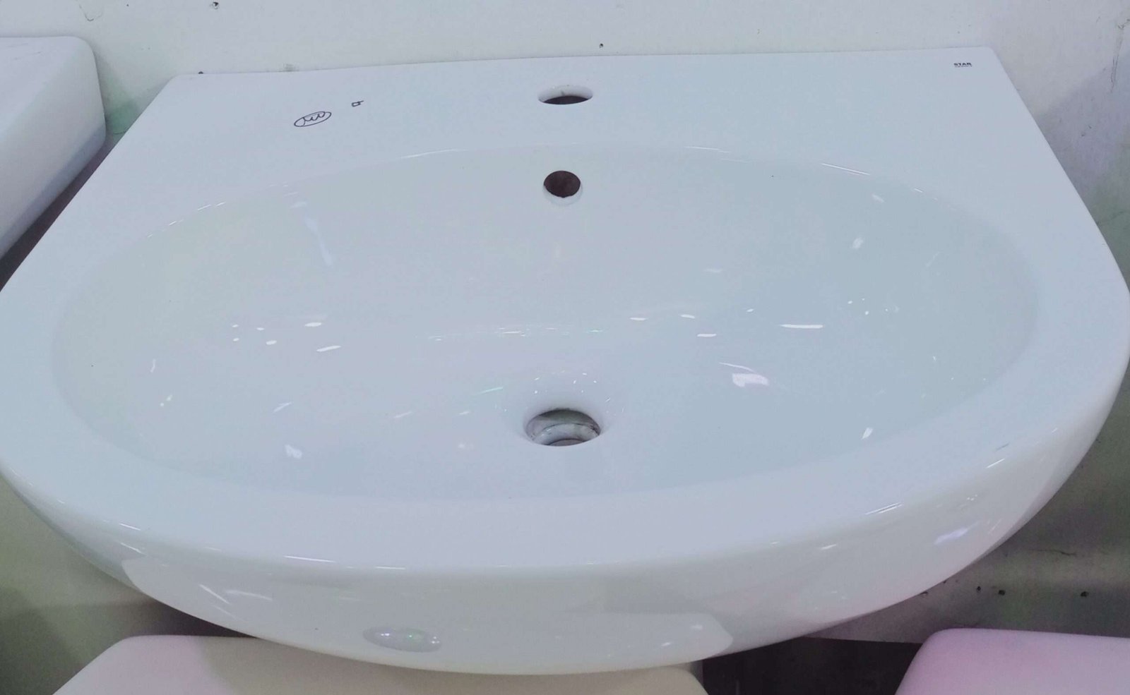 STAR STAND BASIN - ConstructionMart