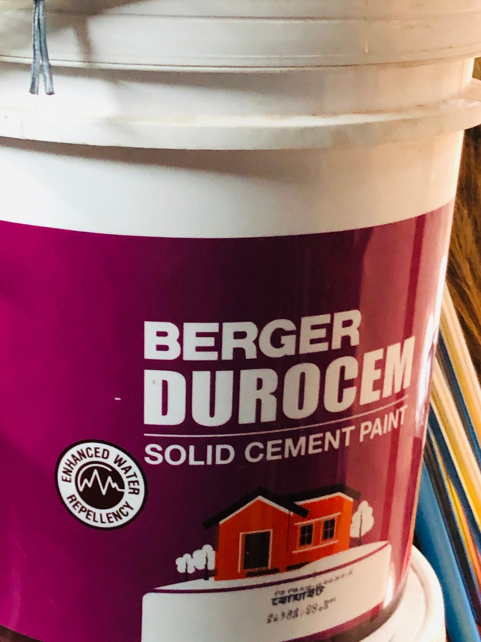 Durocem Of White paint - ConstructionMart