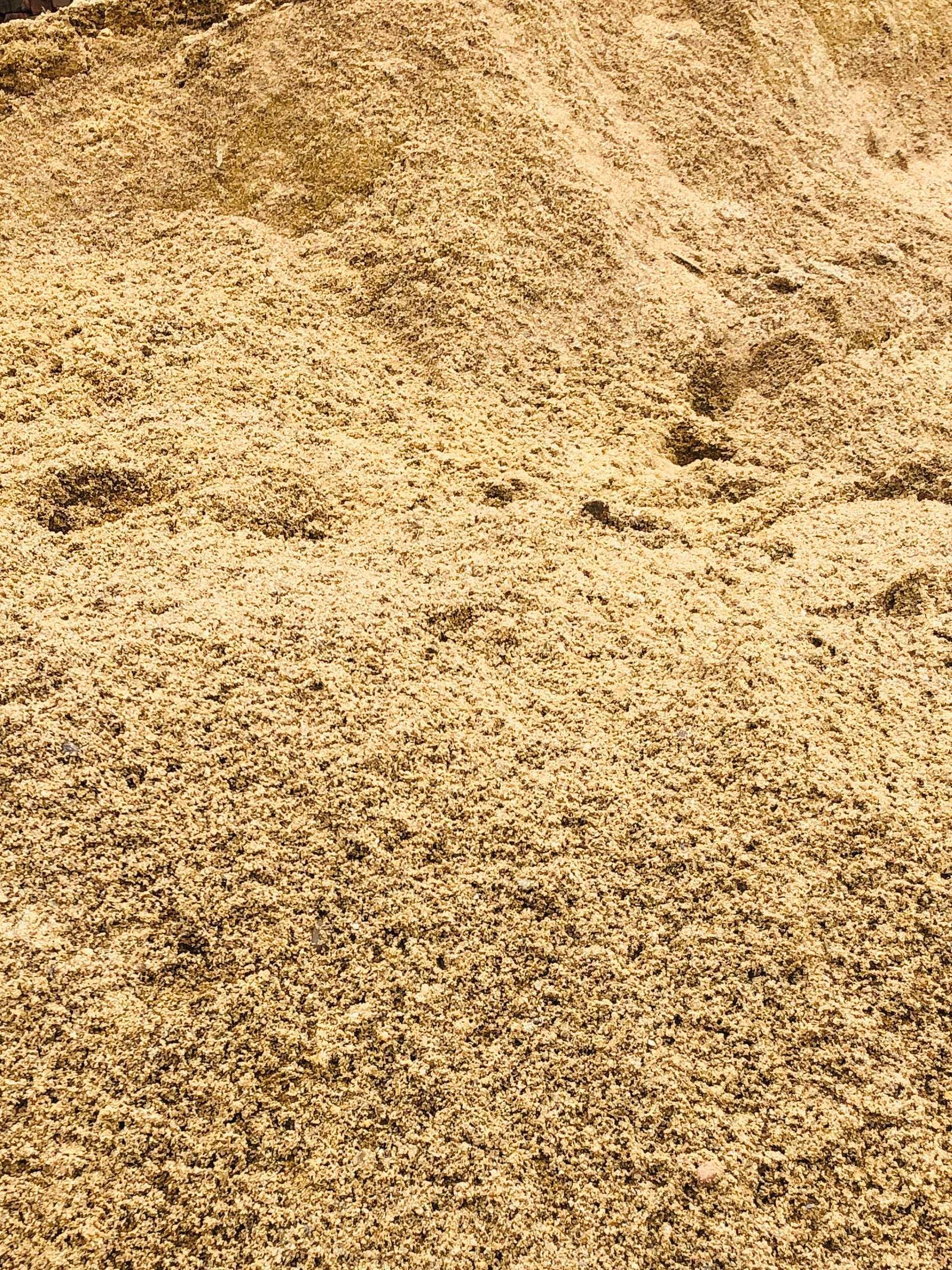 Red Sand - ConstructionMart