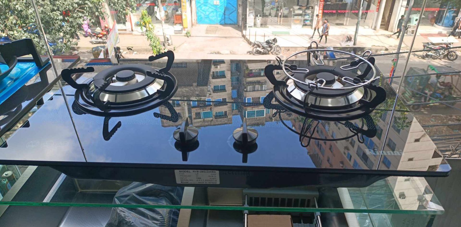 Auto Kitchen Gas Stove - ConstructionMart