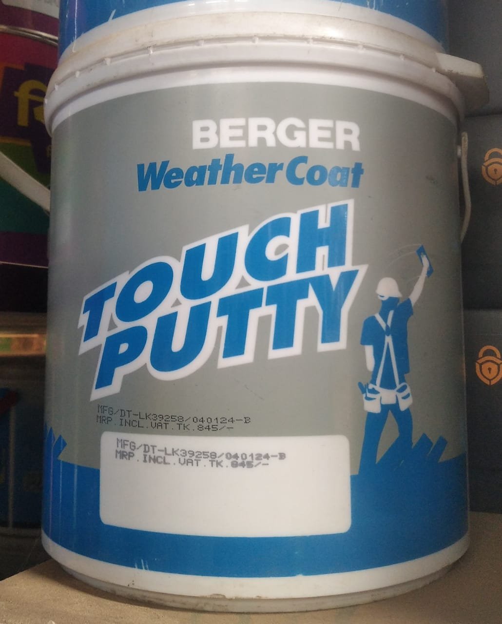 Berger Weather coat touch putty paint - ConstructionMart