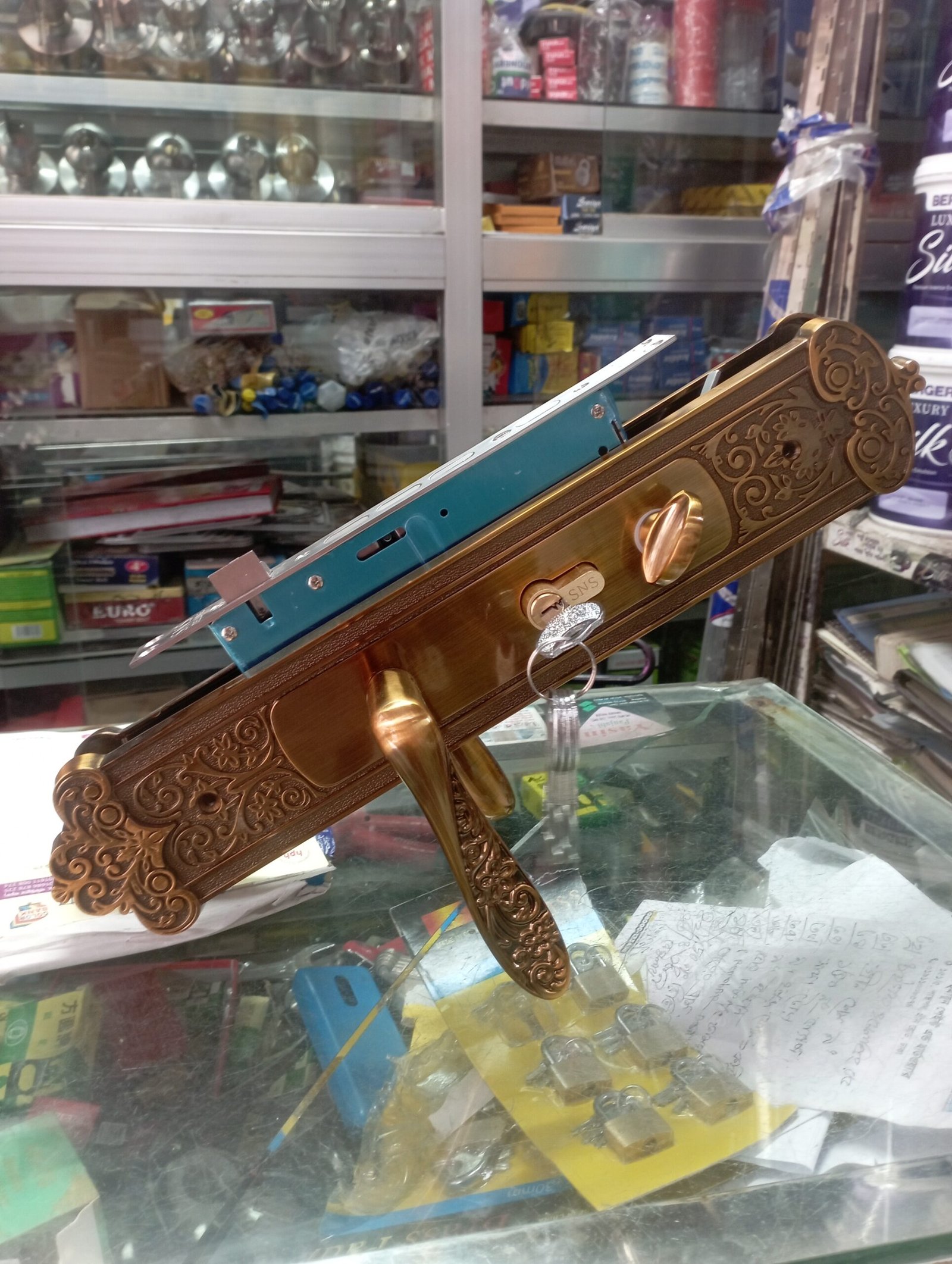 China handle lock - ConstructionMart