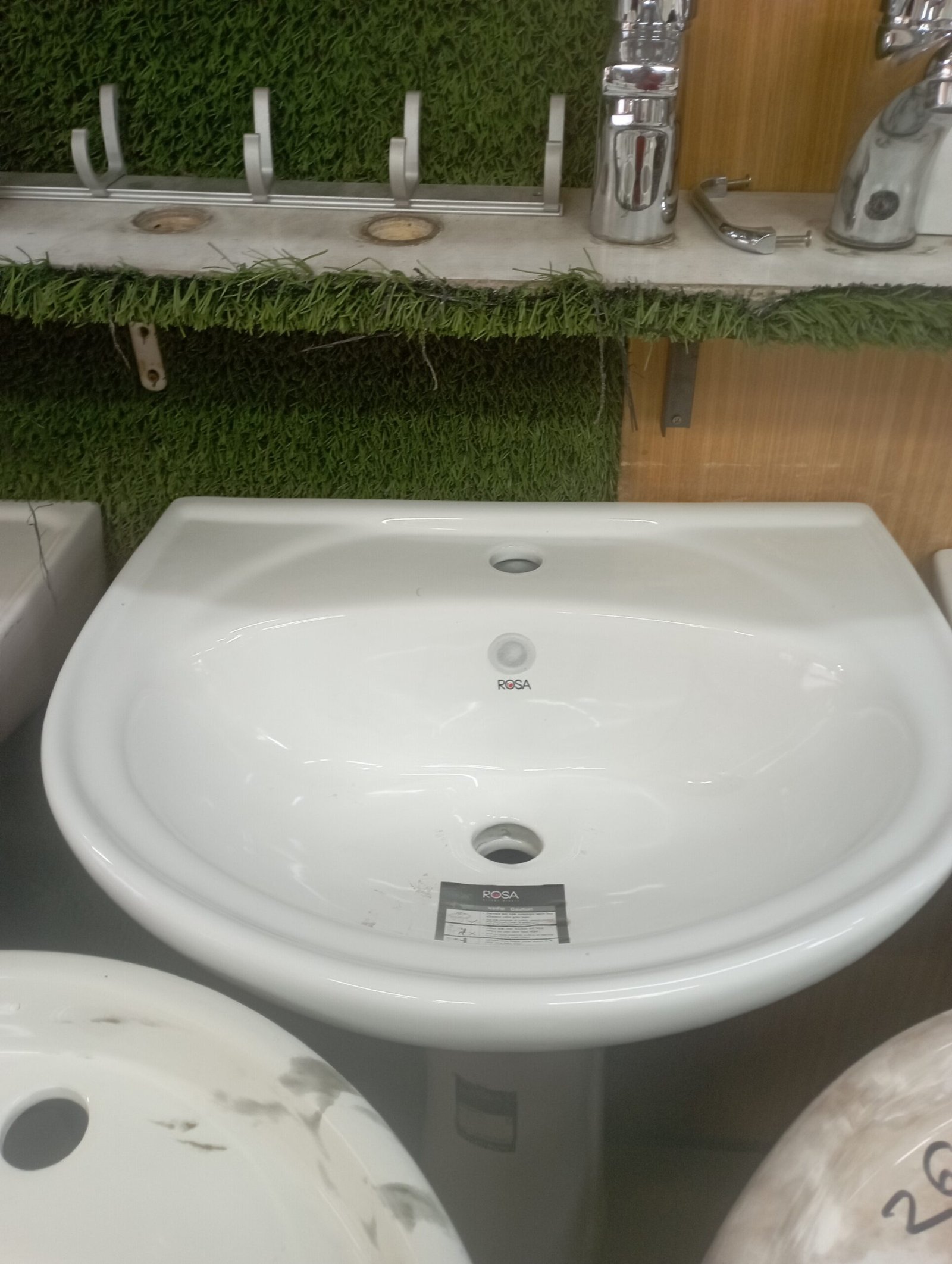 Rosa Top Basin - ConstructionMart