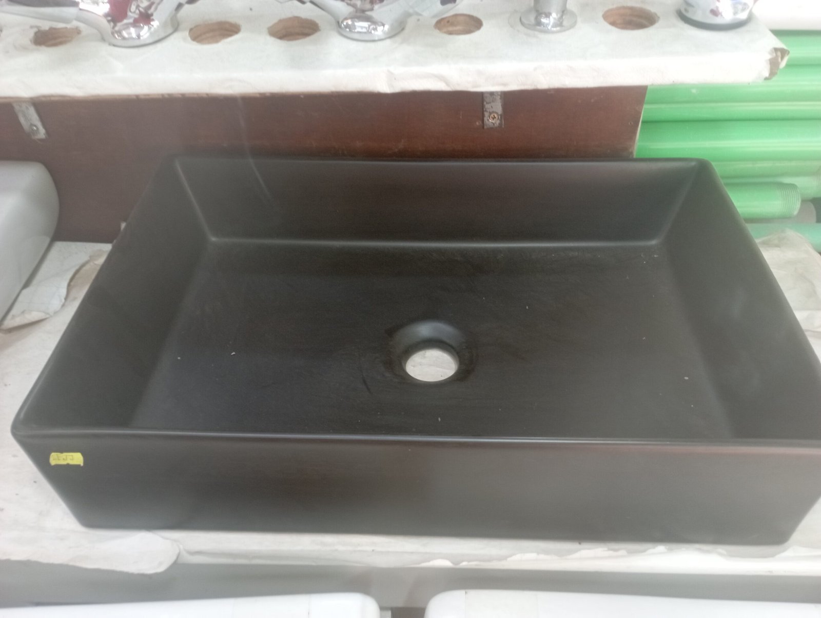 Ucomford Table top basin - ConstructionMart