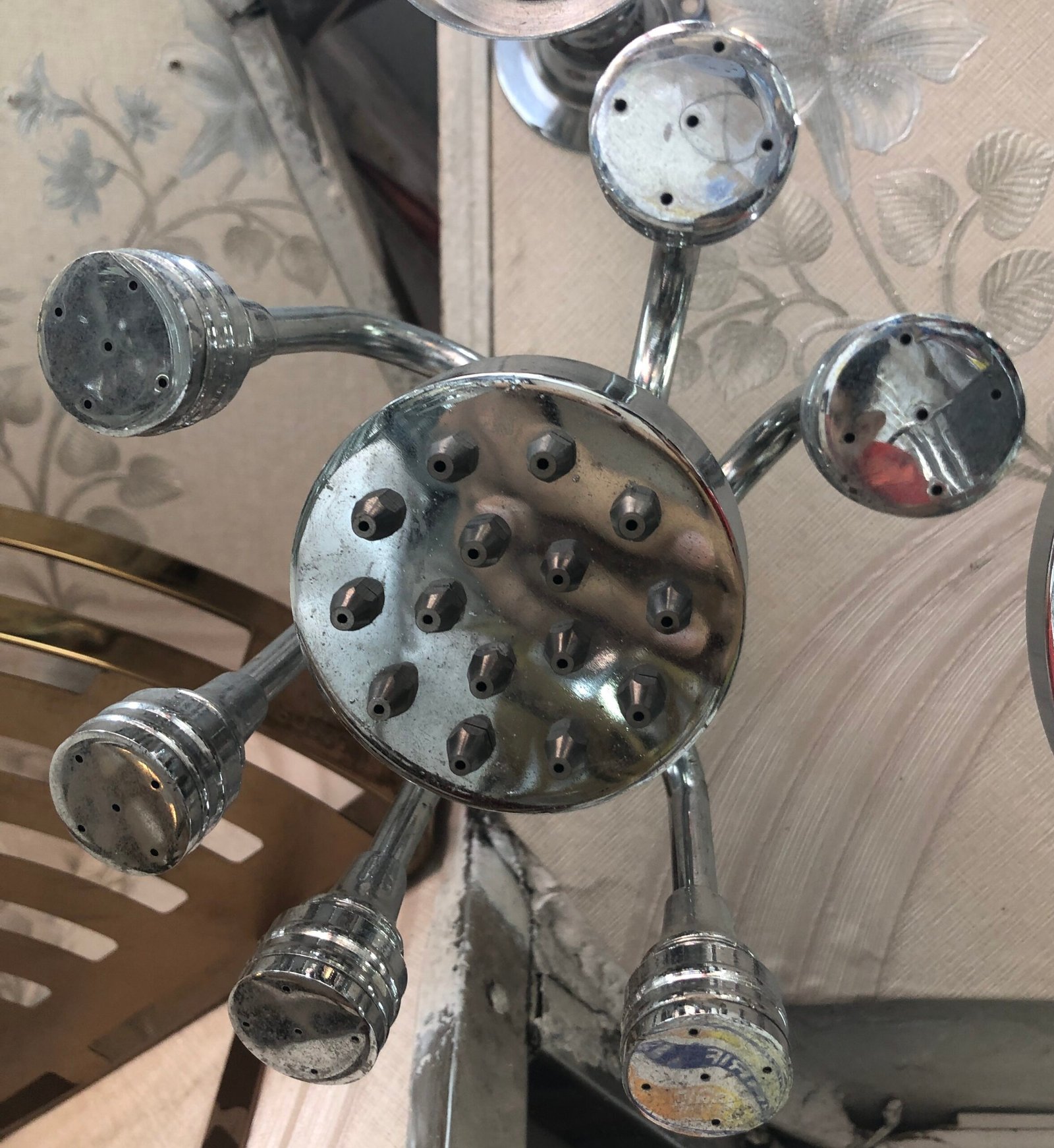 China Moving Shower - ConstructionMart