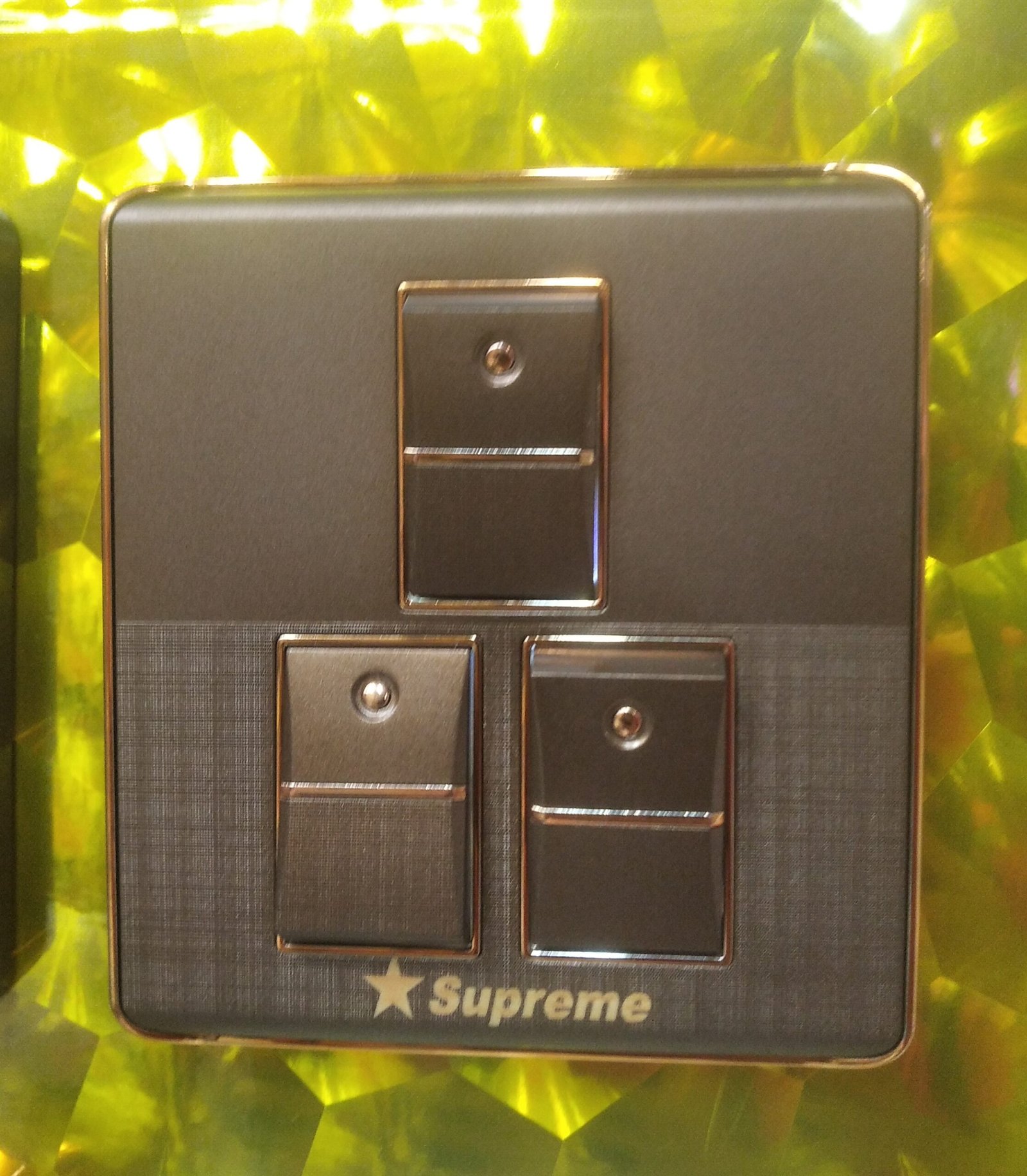 Supreme Three Gang Switch - ConstructionMart