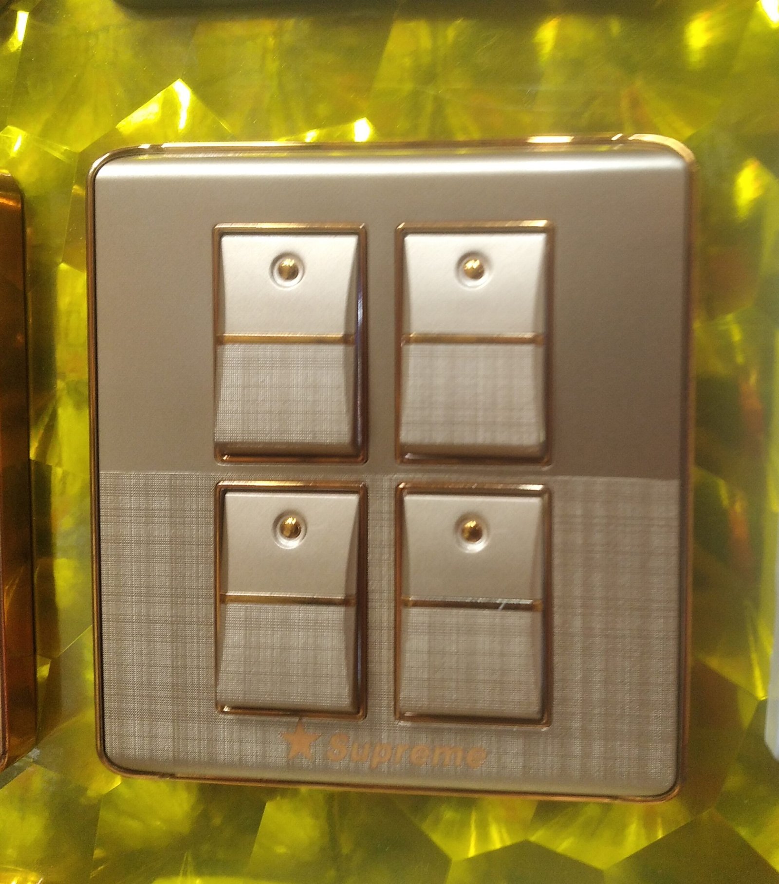 Supreme Four Gang Switch - ConstructionMart
