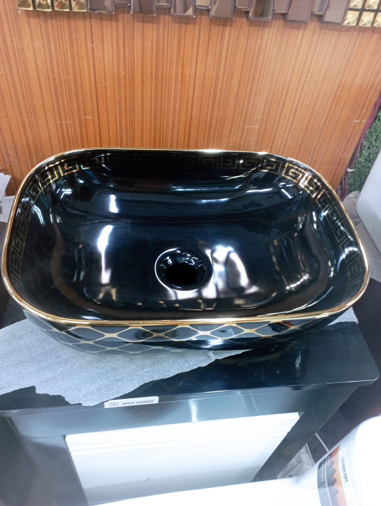 Comfort Top Basin - ConstructionMart