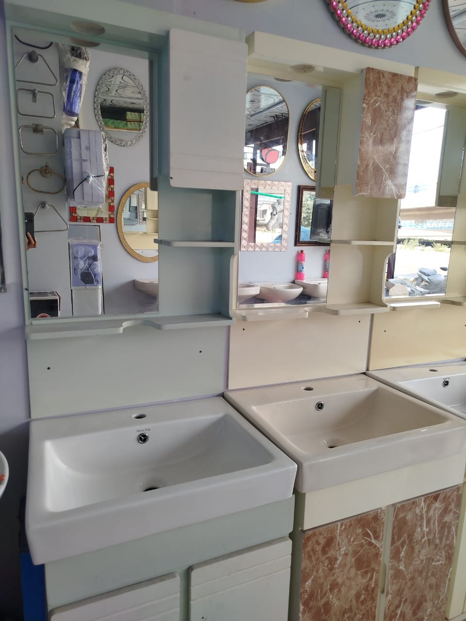 Marco Polo Basin Set - ConstructionMart